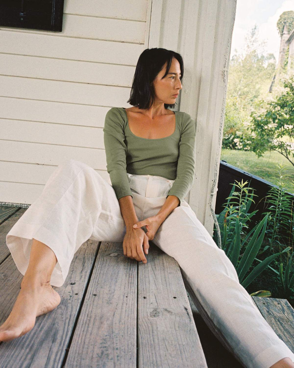 The Jolie Tee | Sage – Christy Dawn